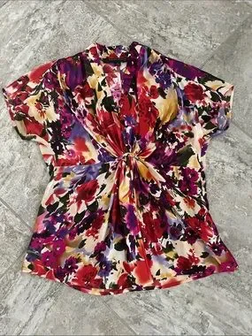 Anne Klein | Tops | Anne Klein Vibrant Floral Twistfront Silk Blouse ...